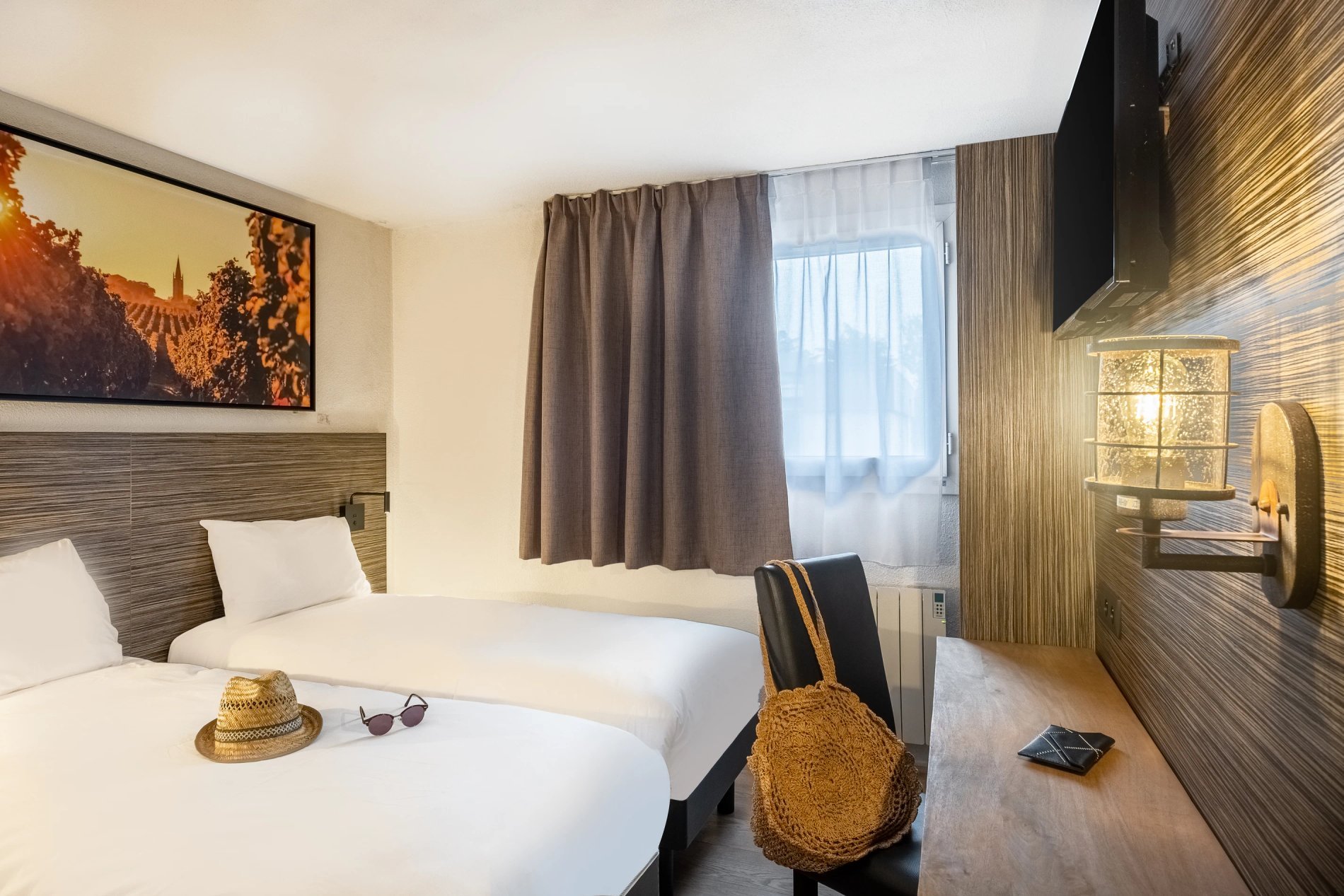 Hotel & Restaurant Le Village 49 | Official Site | Angers