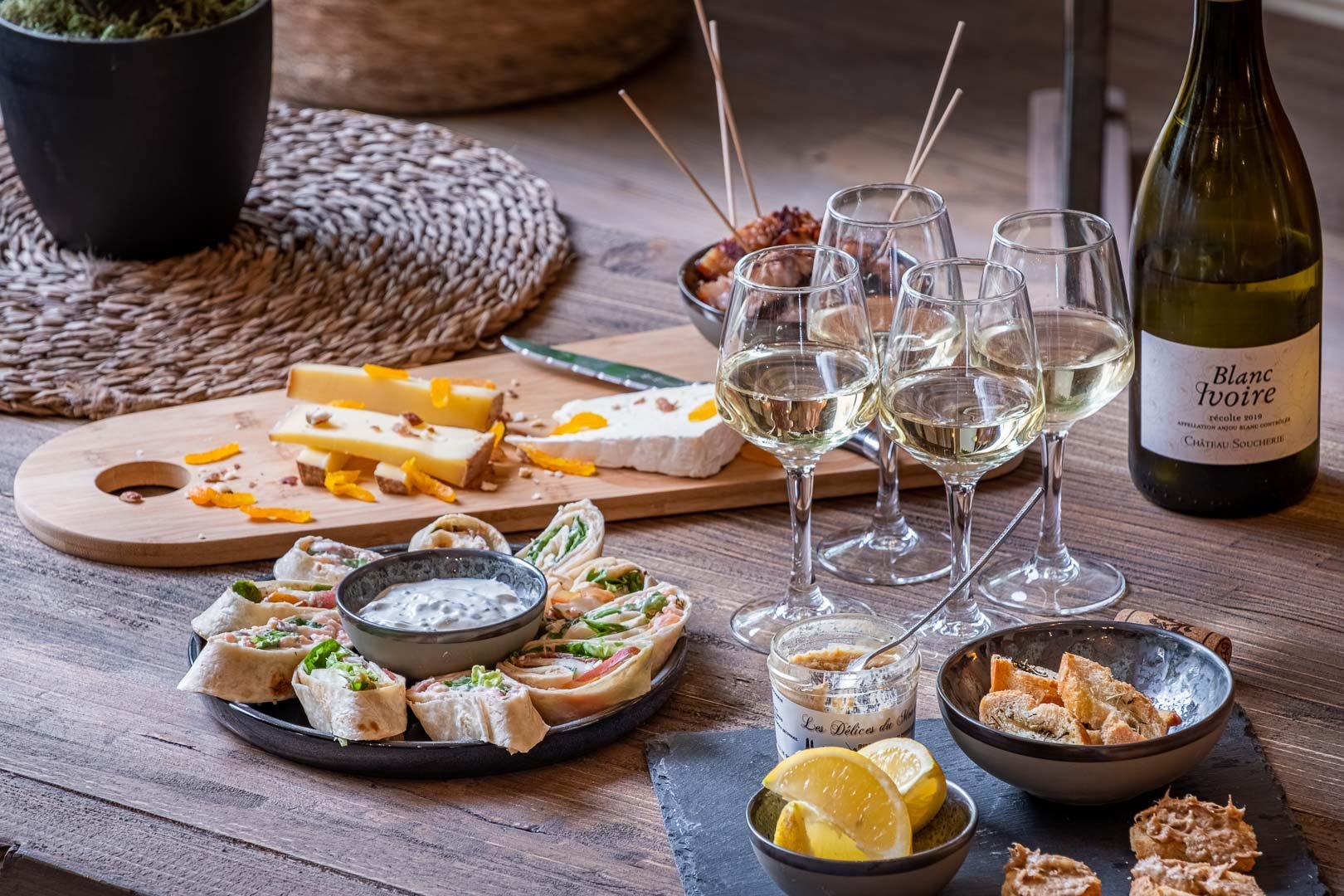 Hôtel & Restaurant Le Village 49 | Site Officiel | Angers